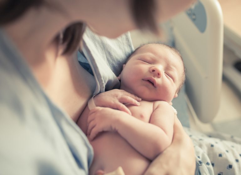 Newborn Reflexes and Behavior – Identifying Baby Movement | Vickery ...